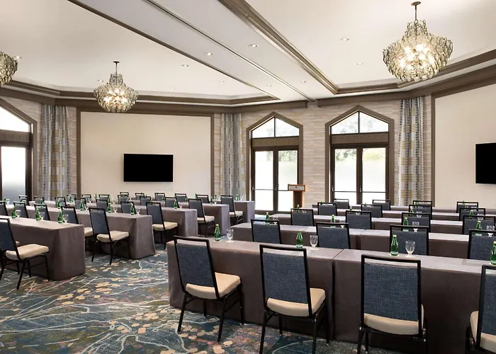 Resort Doubletree Suites By Hilton Orlando At Disney Springs Lake Buena ...