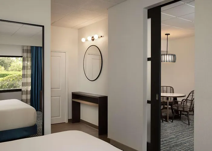 Resort Doubletree Suites By Hilton Orlando At Disney Springs Lake Buena ...